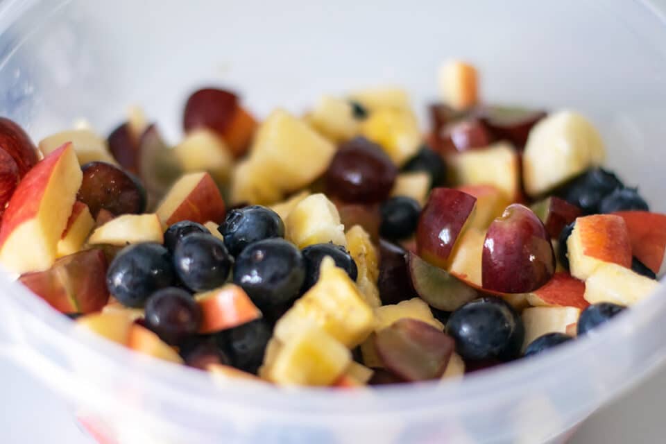 Mexican Yogurt Parfaits (Yogur con fruta) - Thrift and Spice