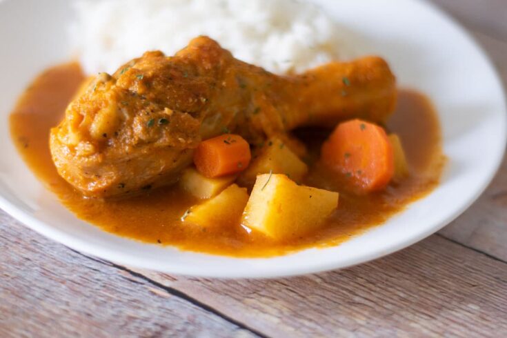 Pollo Guisado (Chicken Stew) - Thrift and Spice