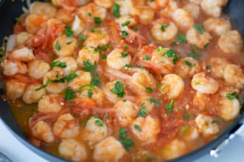 Camarones Rancheros (Mexican Style Shrimp) - Thrift and Spice